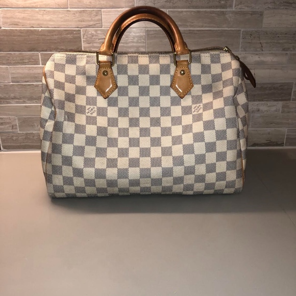 Cream Lv Pursed | Paul Smith
